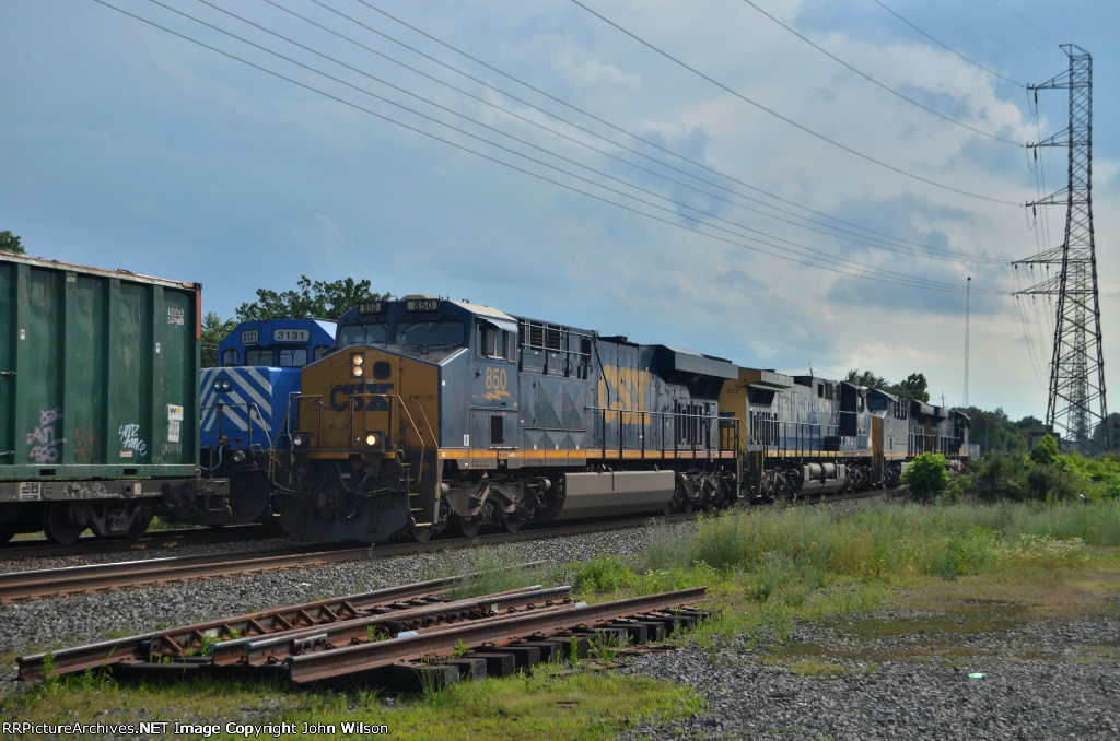 CSX 850
